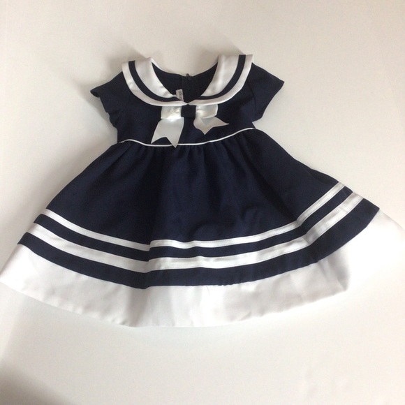 Allison Ann | Dresses | Allison Ann Girls 2month Short Caps Sleeves ...